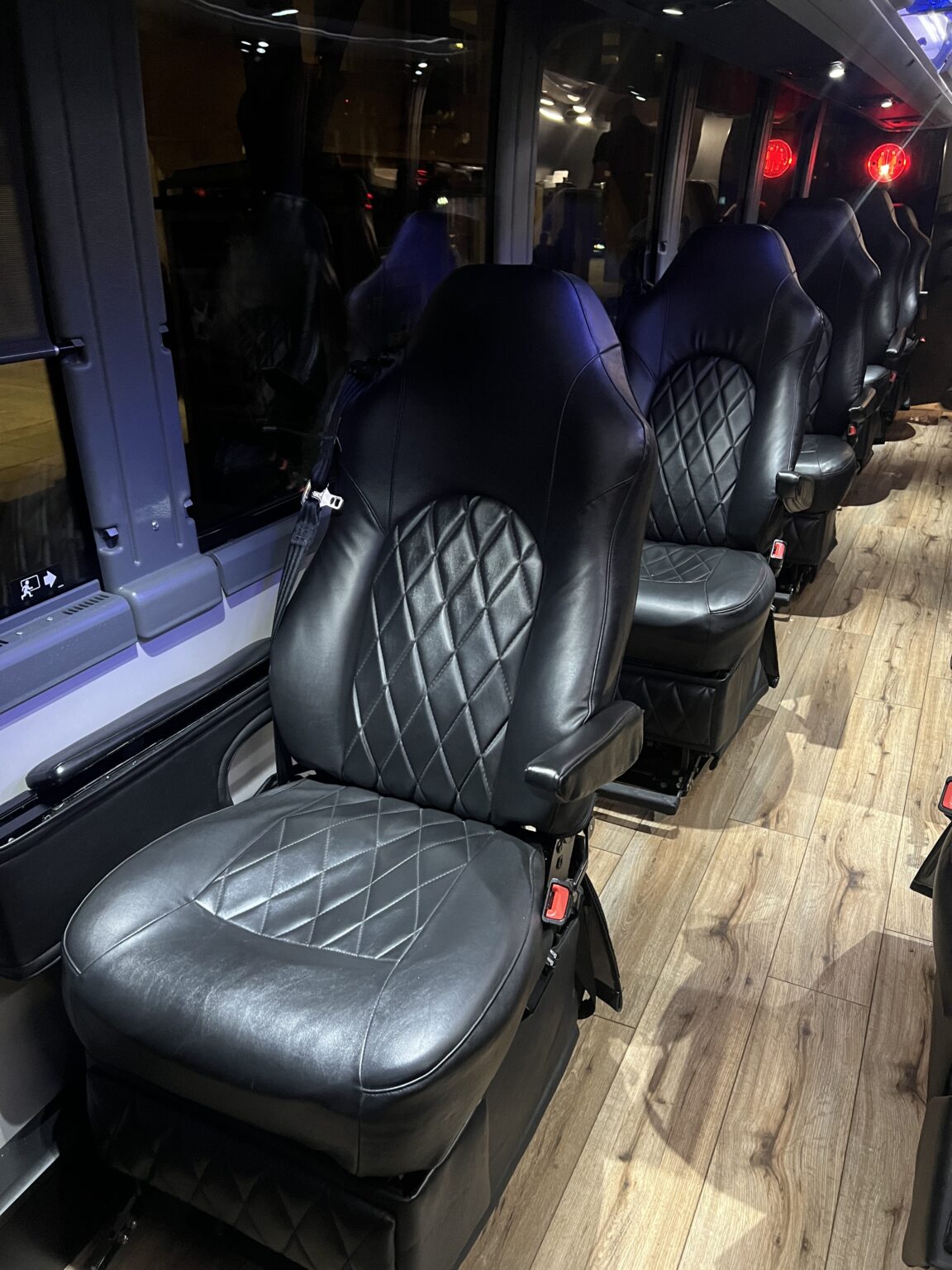 The Jet Bus Service: The Luxury Bus Ride Between New York and D.C ...