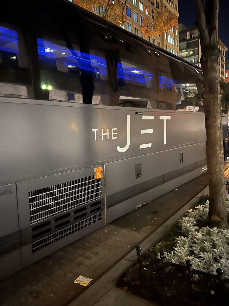 The Jet Bus Service: The Luxury Bus Ride Between New York and D.C ...