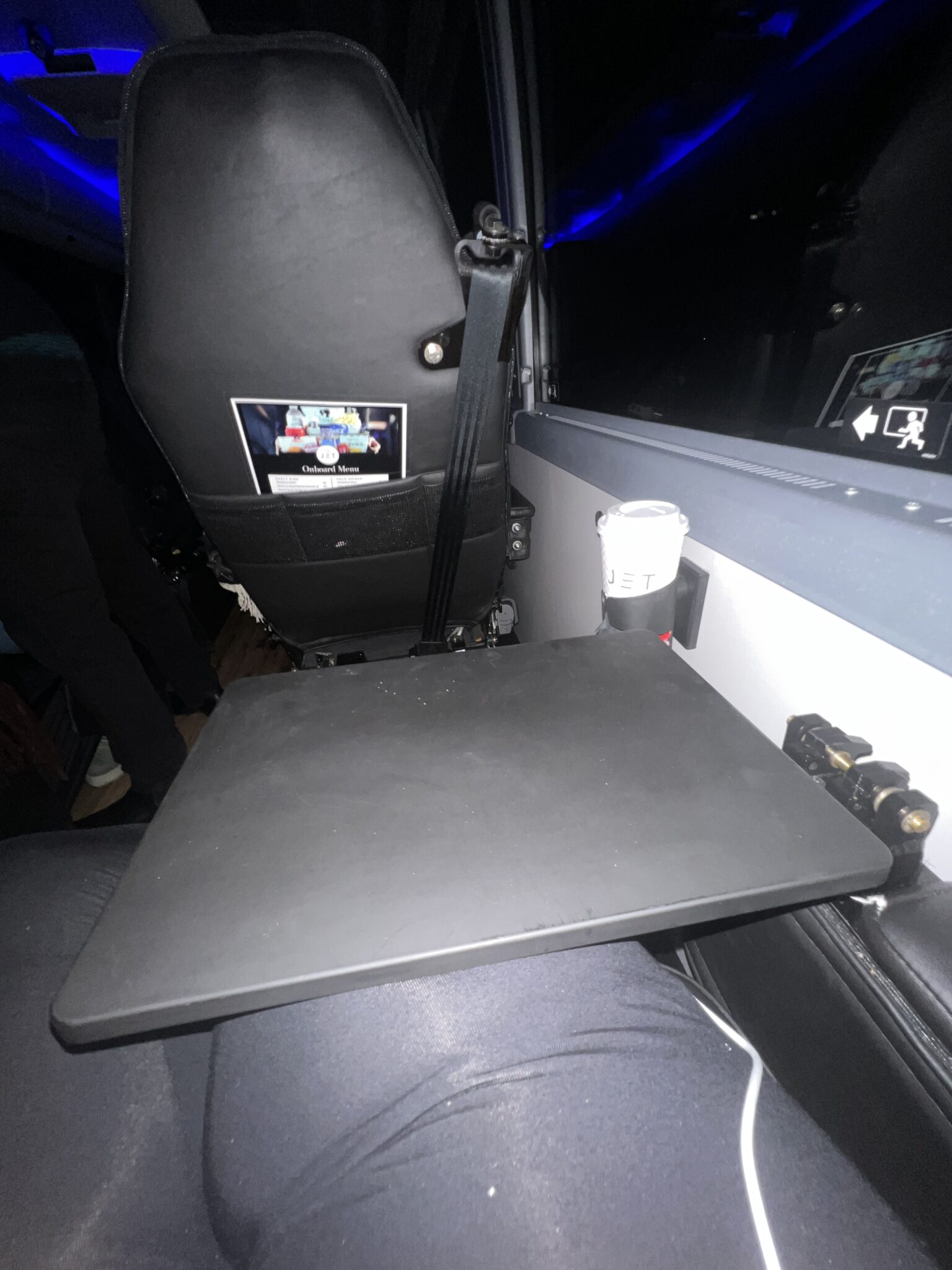 The Jet Bus Service: The Luxury Bus Ride Between New York and D.C ...