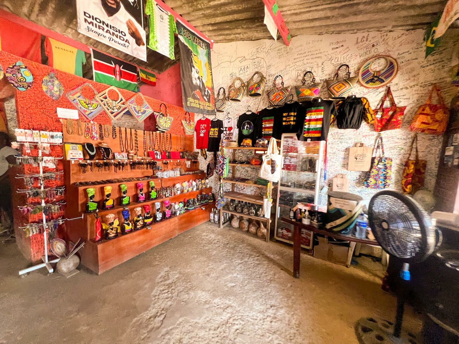 A Day Spent in San Basilio de Palenque: The First Free African Town in ...