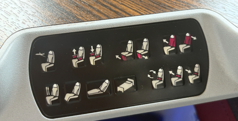 Qatar Airways A350-900 Business Class Review - Being Christina Jane